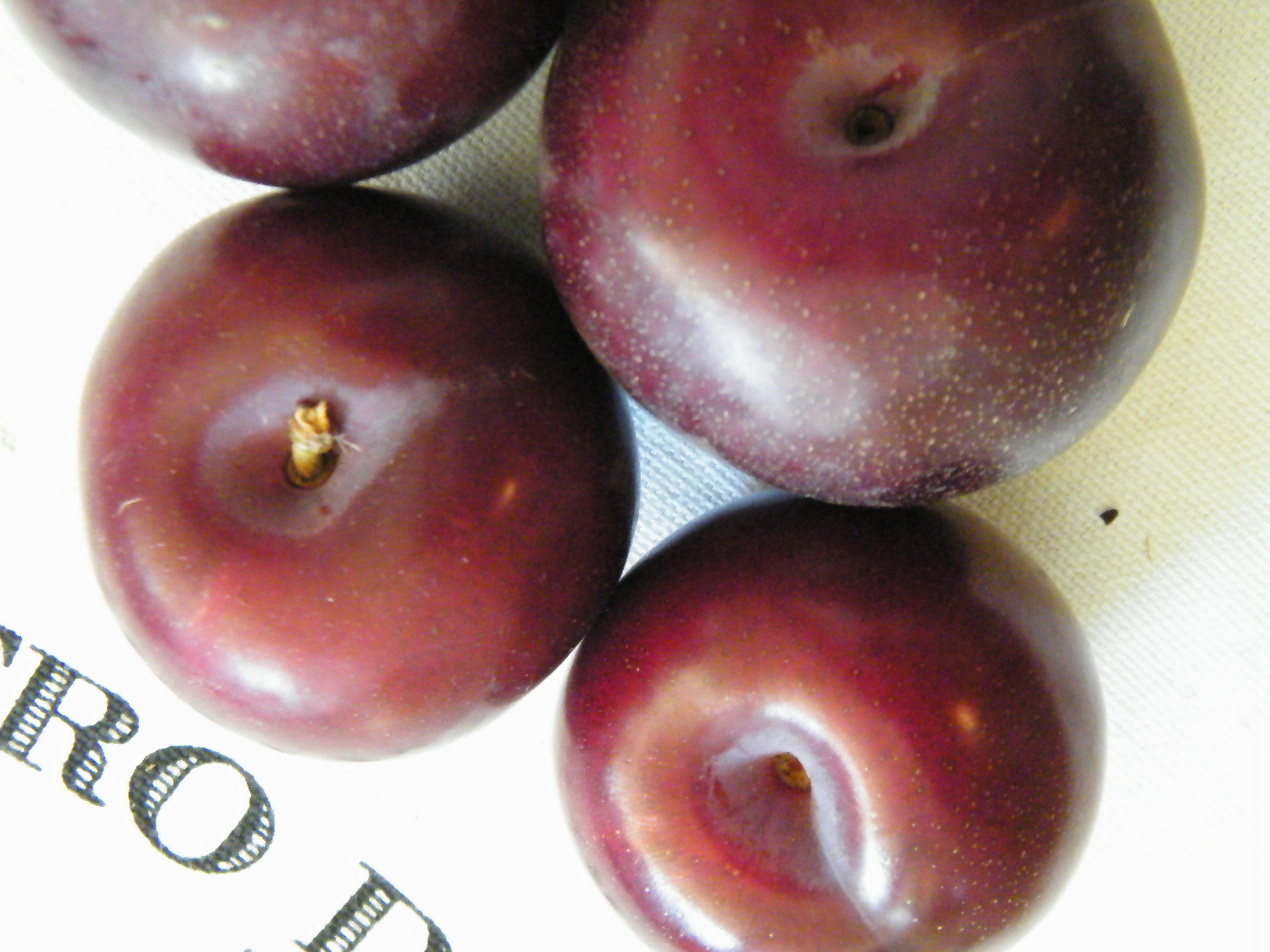 Pluots | What is That and How Do I Eat It?